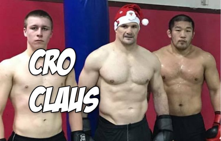 New pic of Cro Cop training in a Santa hat proves he’s ready for Rizin ...