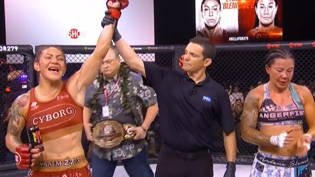 Cris Cyborg Largely Dominated Arlene Blencowe to Retain Featherweight ...