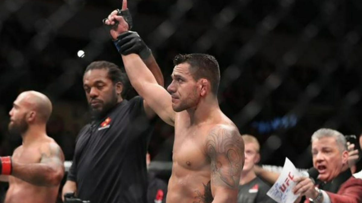 Rafael dos Anjos Admits Title Aspirations Are Over