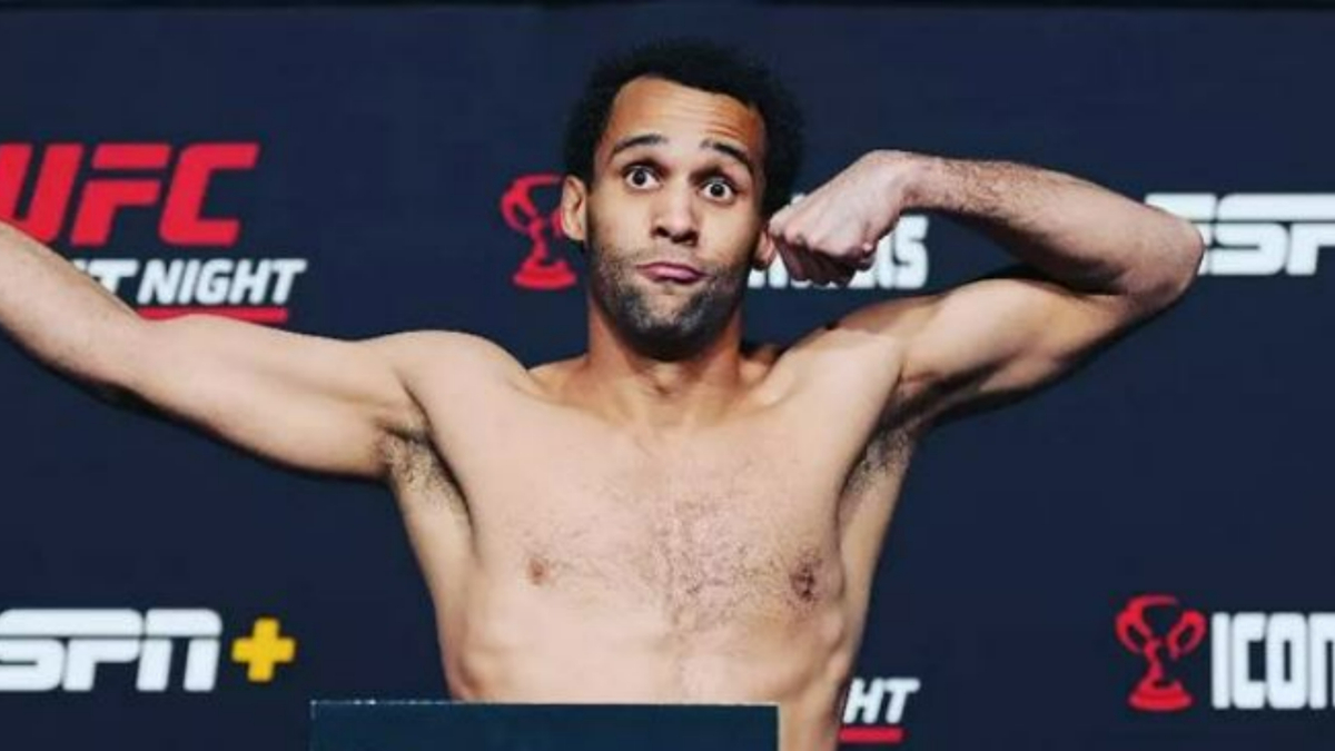 Jordan Leavitt Doesn't Let Hate From Fans Get Him Down