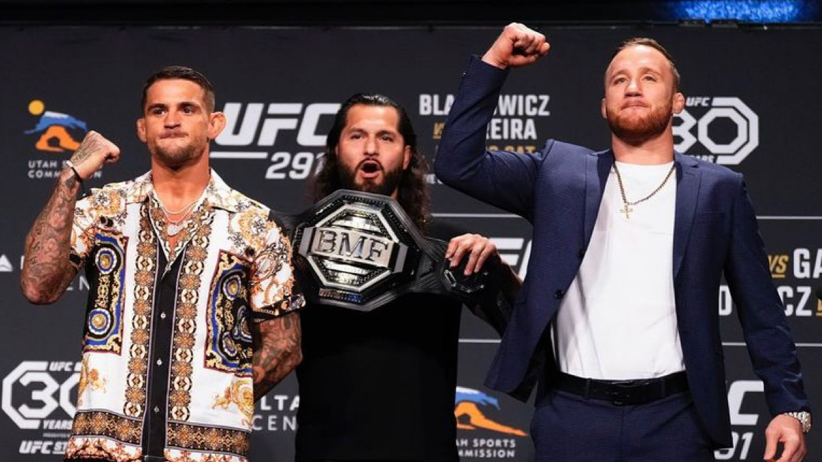 Chael Sonnen Picks Dustin Poirier To Beat Justin Gaethje In 'Long ...