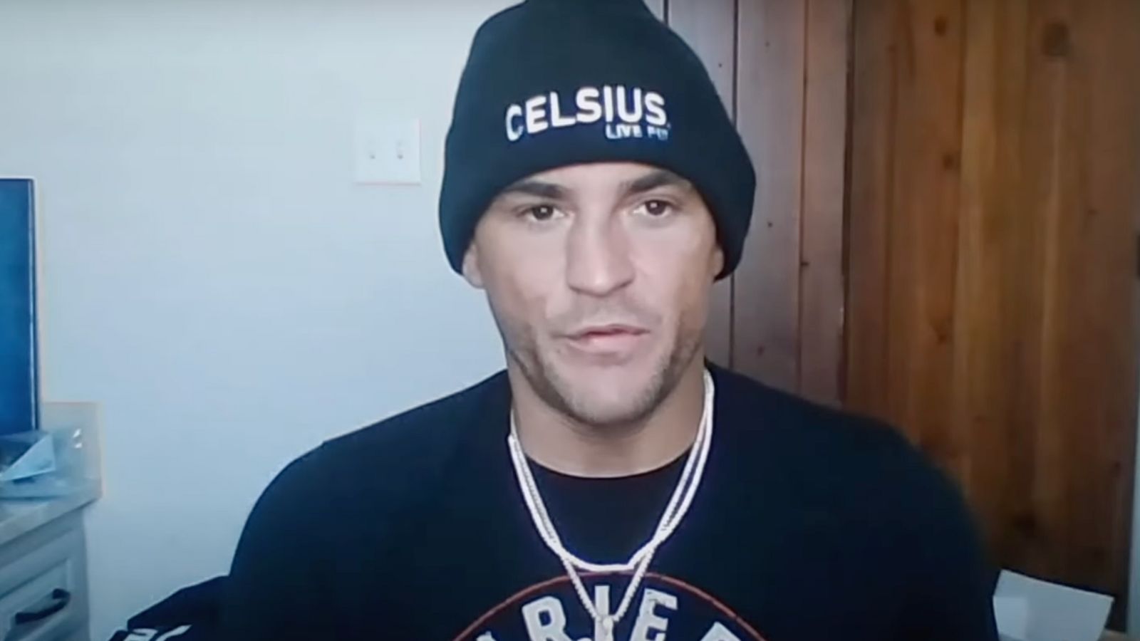 Dustin Poirier Down To Face Islam Makhachev In June Despite 'Busted ...