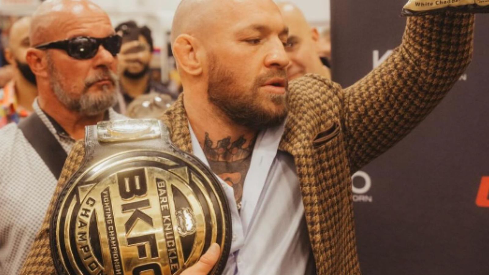 Conor McGregor Plans to Leave Ireland for the USA After Nikita Hand ...