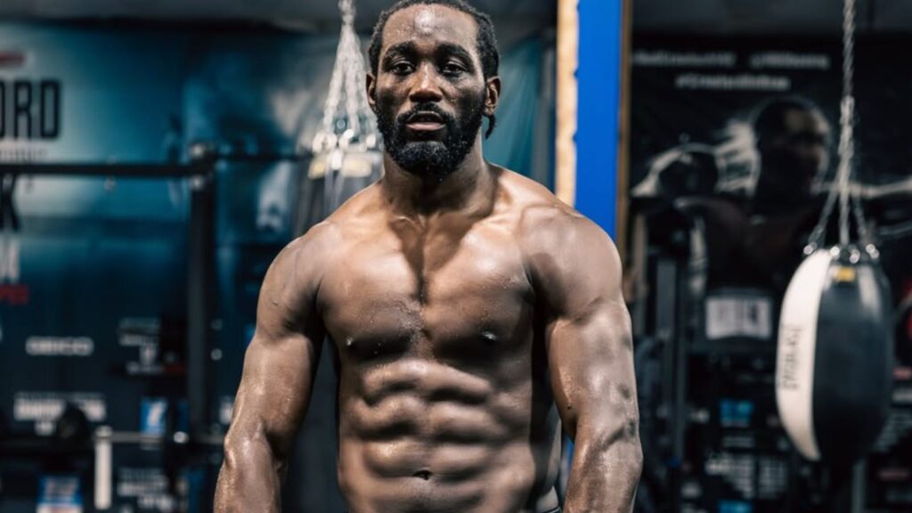 Terence Crawford Unveils Bulked-Up Super Middleweight Frame for Canelo ...