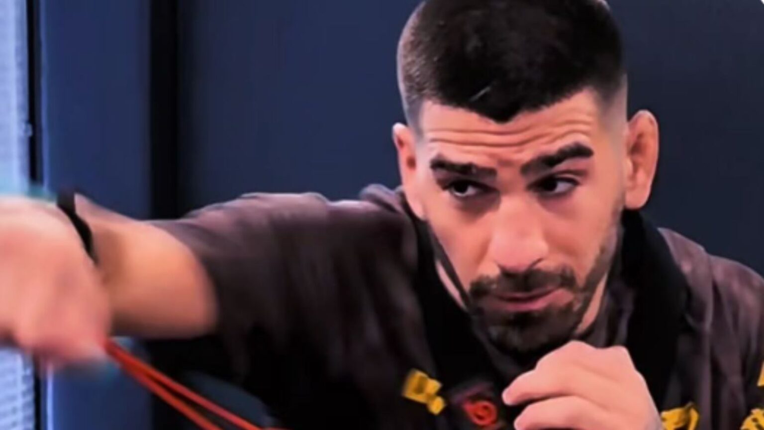 Ilia Topuria Says He Wants to Submit Islam Makhachev in Front of Khabib ...