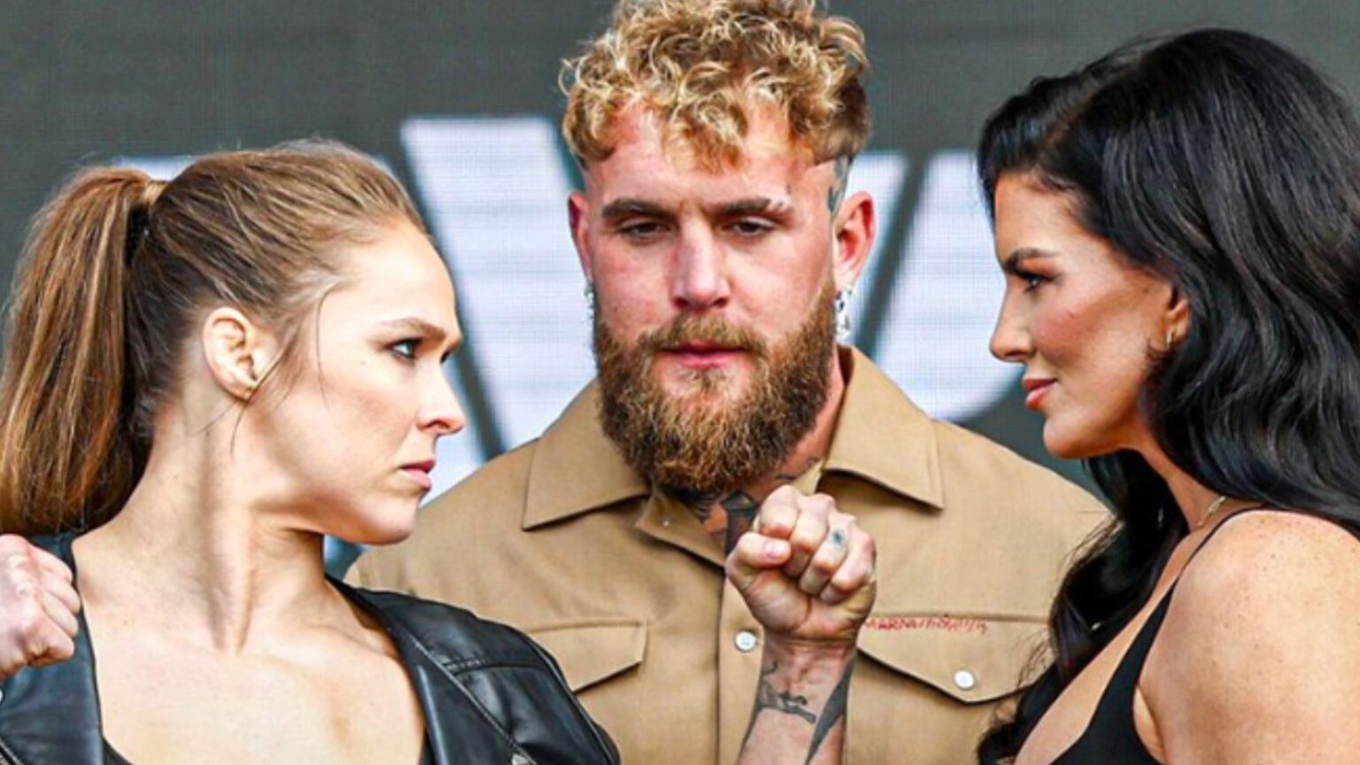 Ronda Rousey and Gina Carano Hold First Staredown Ahead of May 16 Fight ...