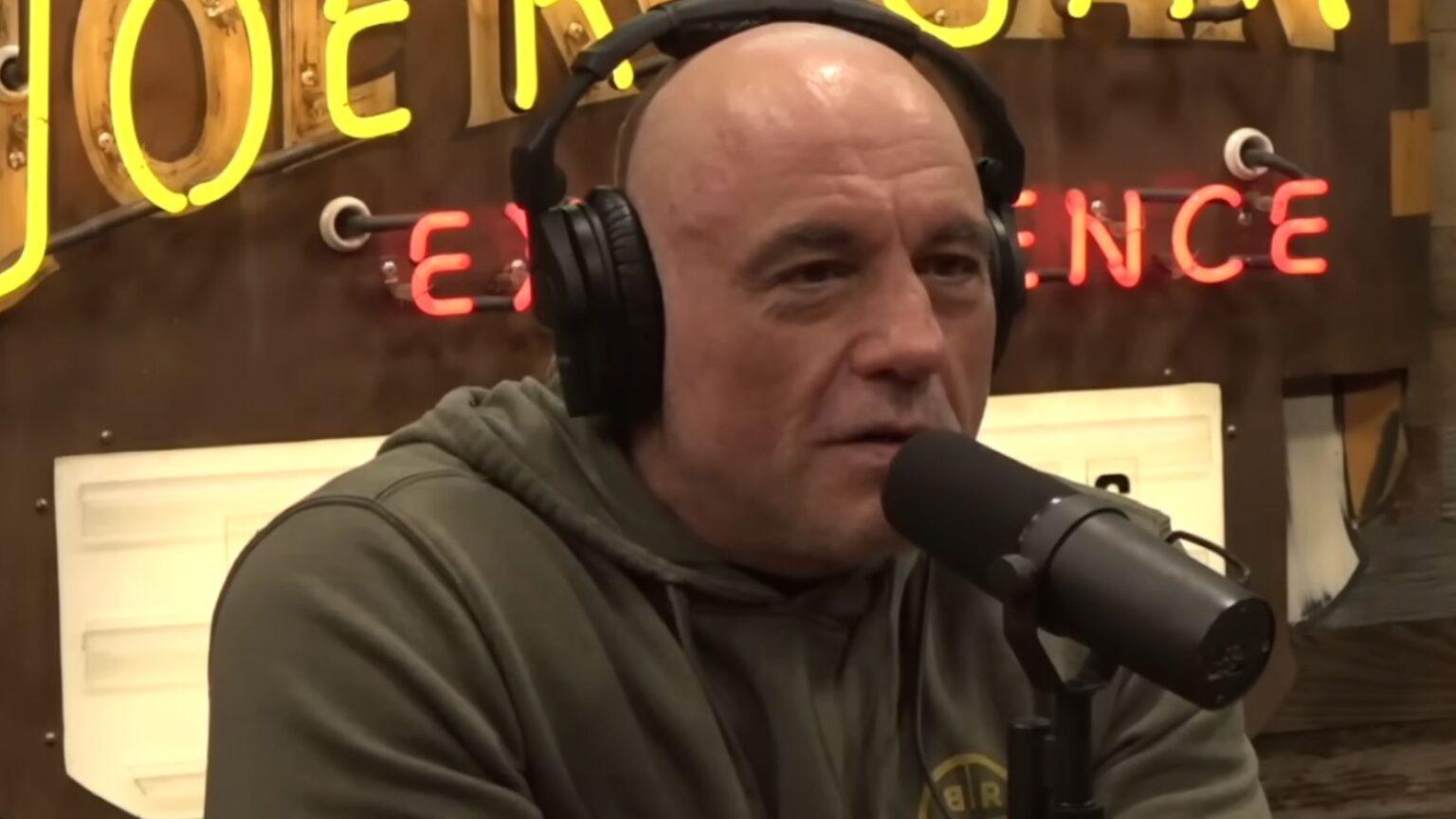 Joe Rogan Says Sean Strickland’s Cardio, Takedown Defense And ...